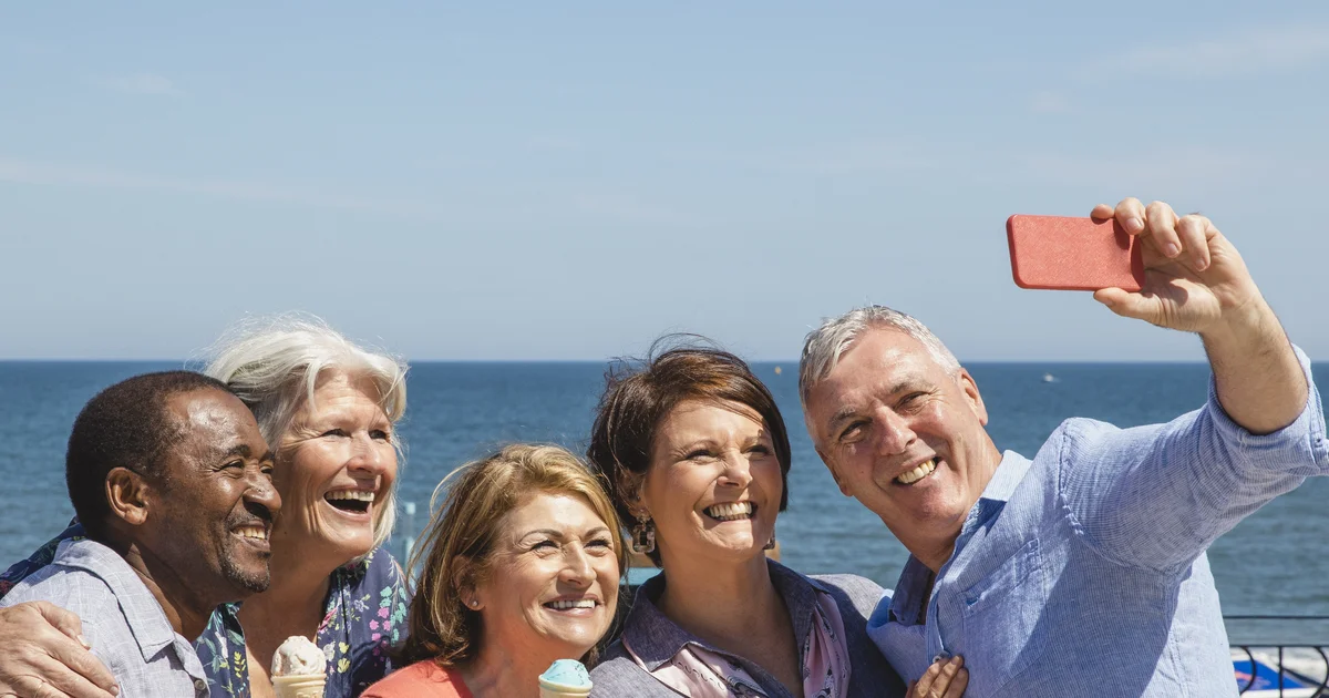 Tips for Capturing Holiday Memories with Your Smartphone Camera