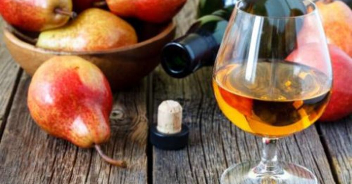 Cheers Signature Drinks Across Europe | Albatross Tours